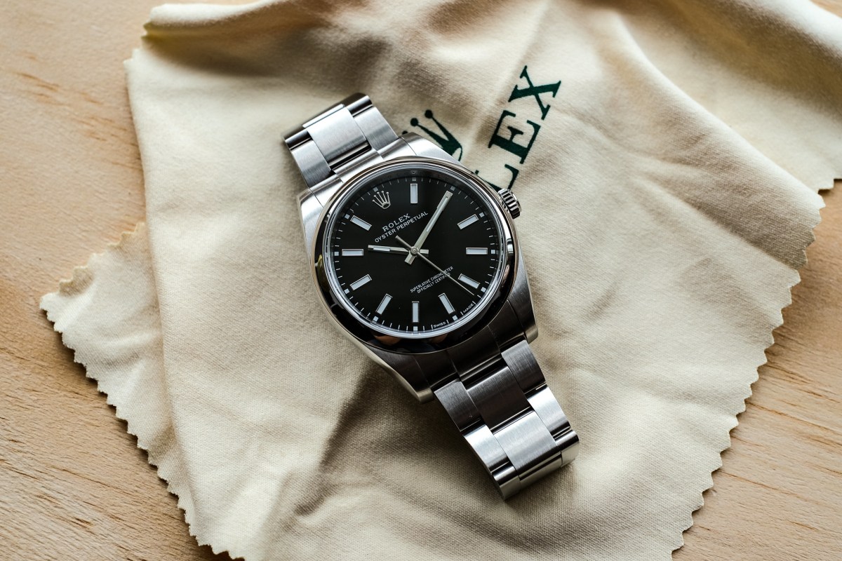 Using Fujifilm X-mount for product photos (and now, my watch collection ...